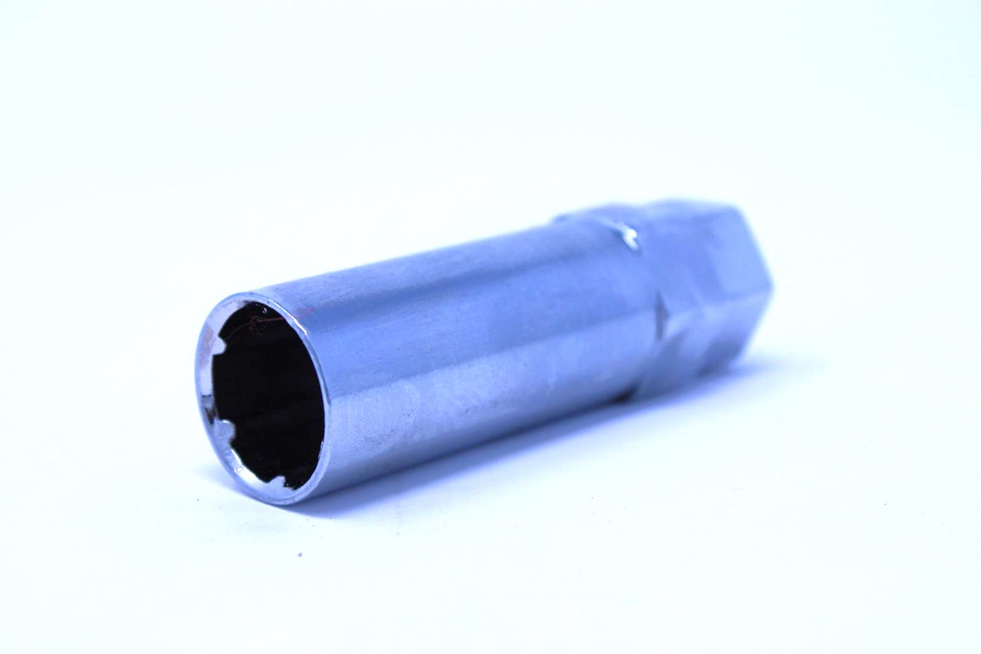 Small 6 Spline Socket – Boma Tire Supply